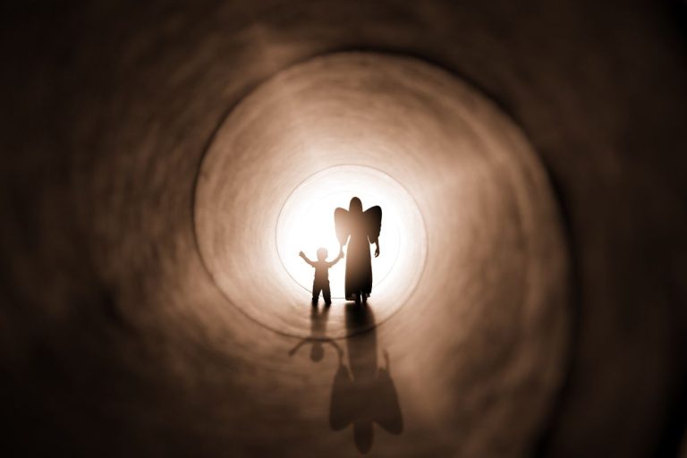 Angel Number 422: Meaning & Symbolism